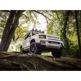 Land Rover Defender (2020+) - Linear-18/Glide Grille Kit